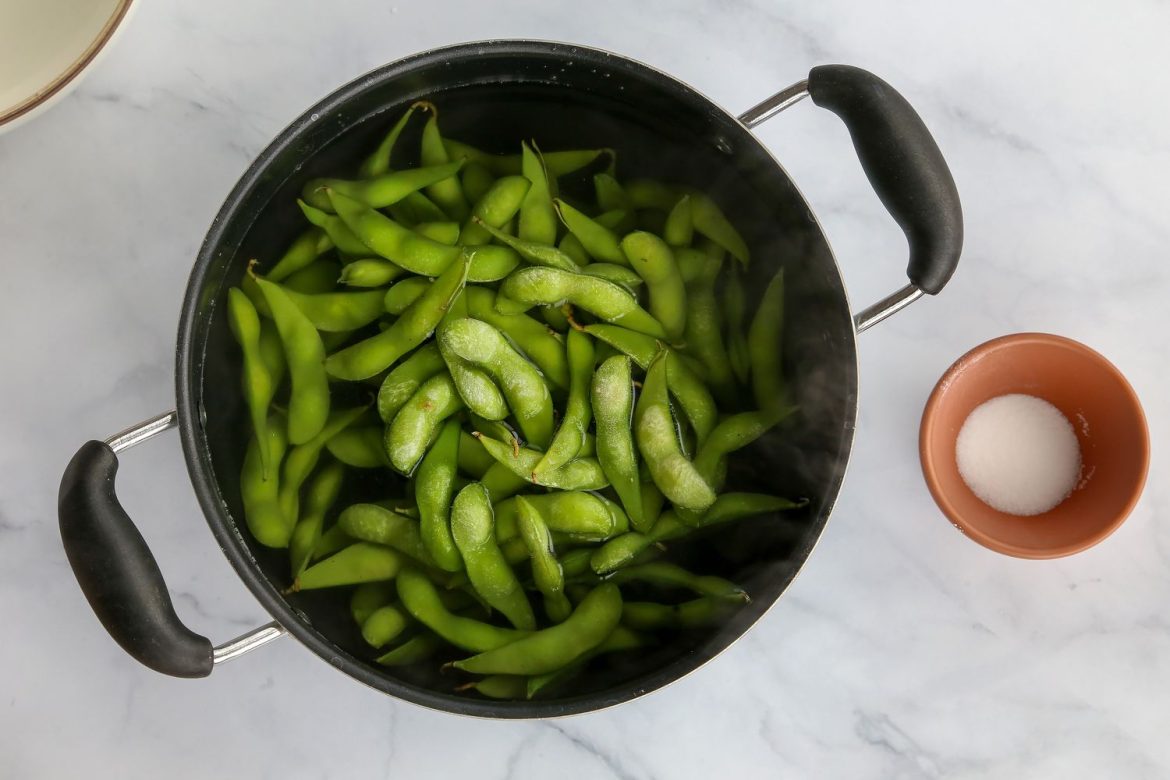 How To Cook Edamame Perfectly - Simple & Easy To Do
