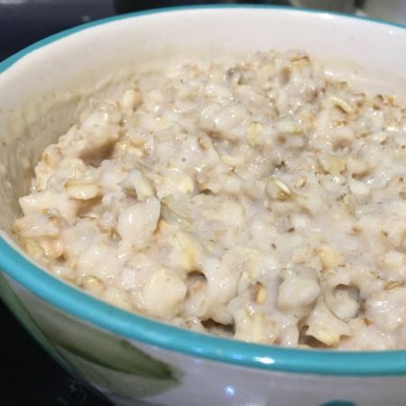 How To Make Oatmeal in Microwave - Simple & Easy To Do